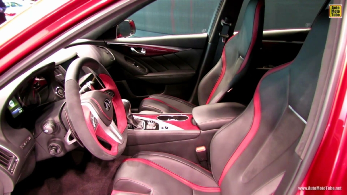 2015 Infiniti Q50 Eau Rouge at 2014 Detroit Auto Show